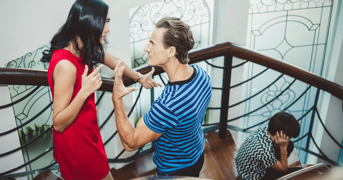 What to Do When Your Parents Are Fighting: Guide for Families - The Mom ...